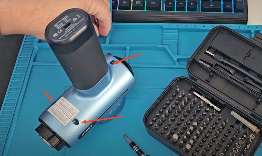 Renpho Massage Gun Not Charging (FIXED!) - Devices Mag